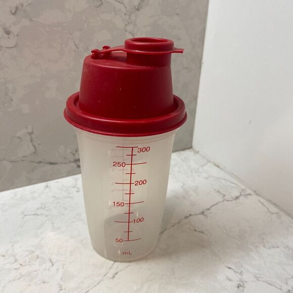 Tupperware | Kitchen | Vintage Tupperware Red Measurement Blender ...